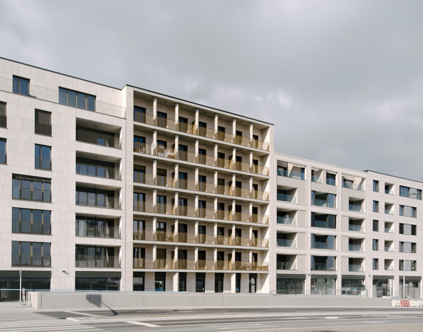London architect Andrew Phillips completes Luxembourg apartment block