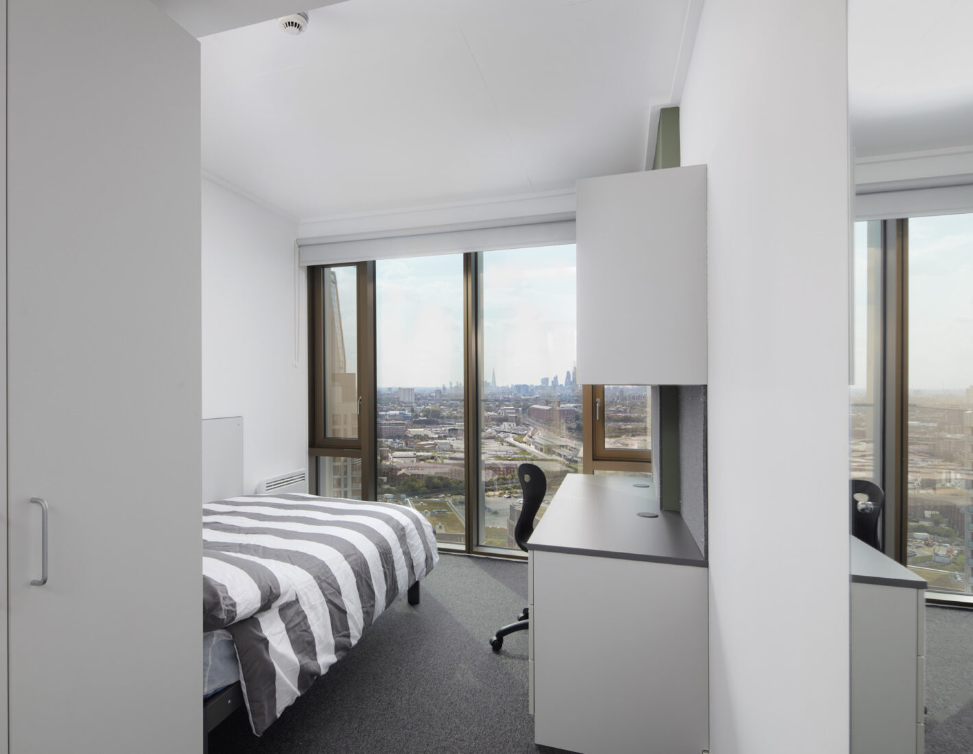 MJP Architects completes 26-storey tower in Stratford