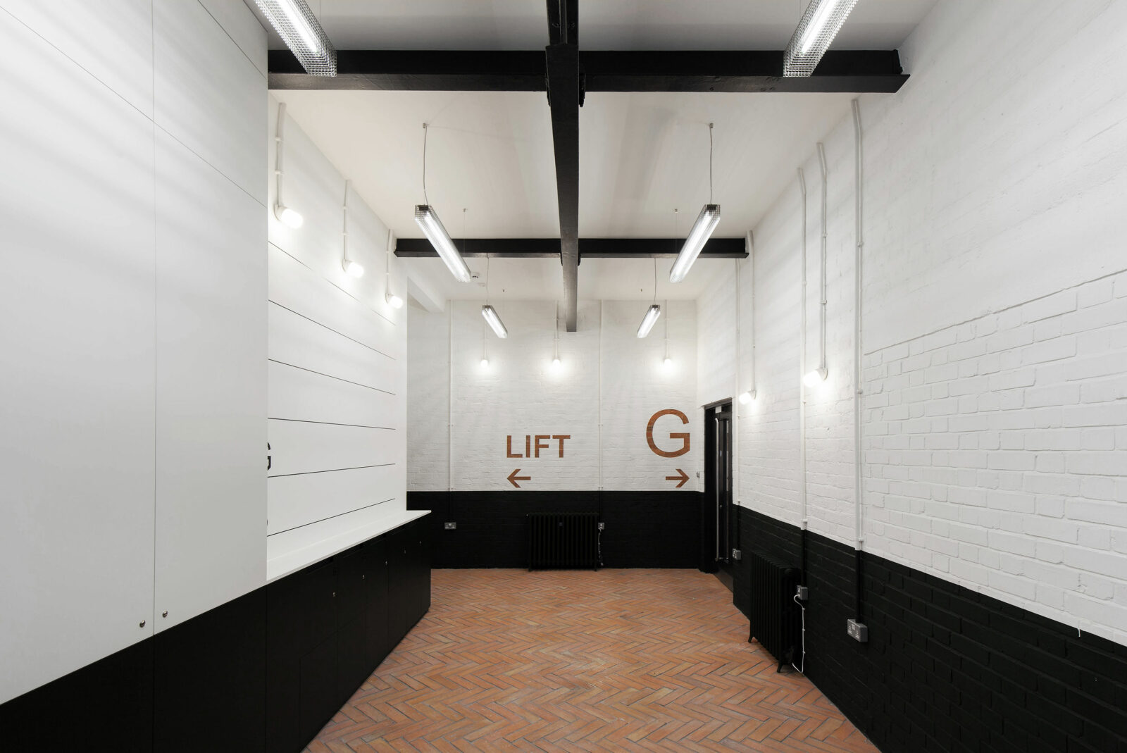 HUT Architecture completes office retrofit in Clerkenwell