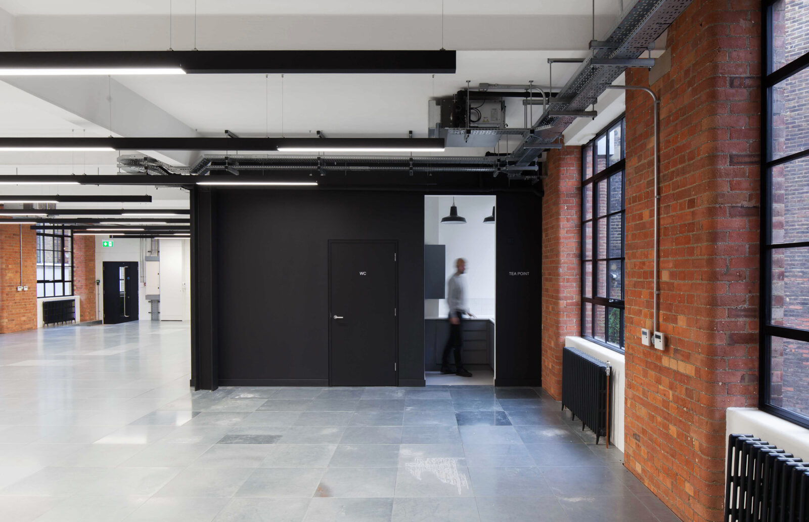 HUT Architecture completes office retrofit in Clerkenwell