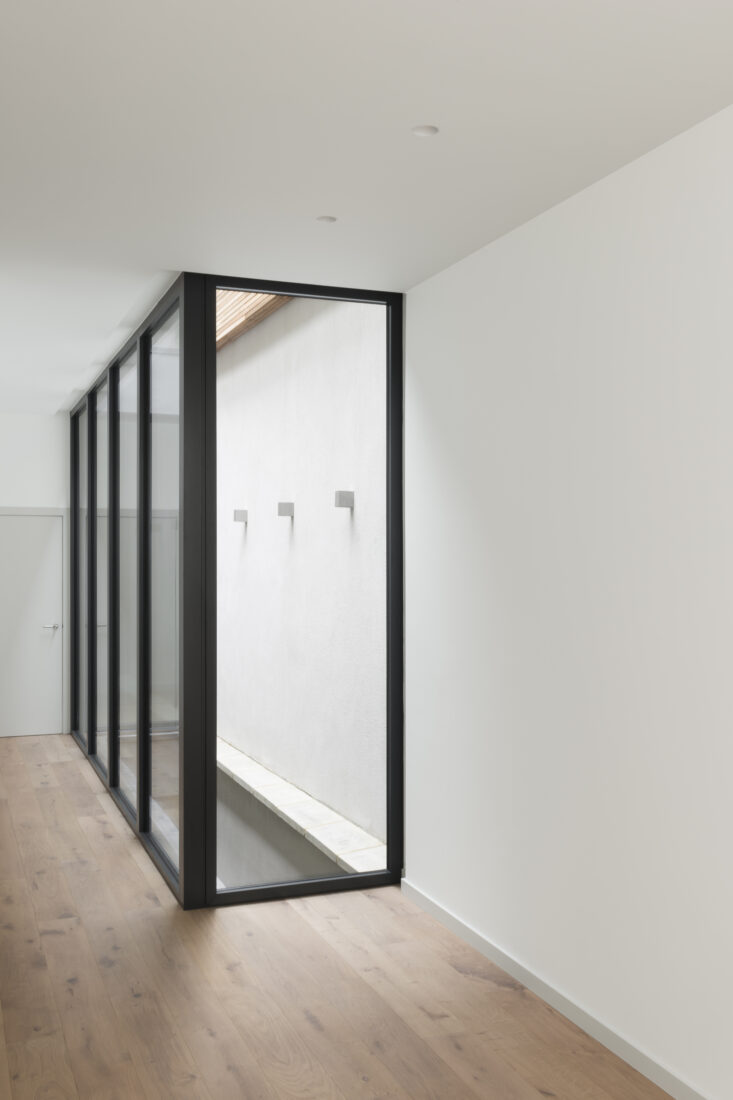 Bureau de Change designs bespoke facade for ‘The Interlock’