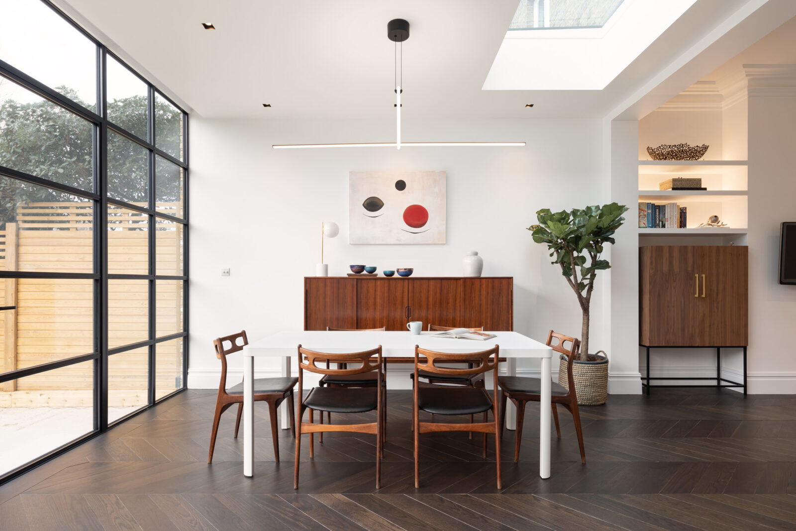 Feix & Merlin extends large family home in south London