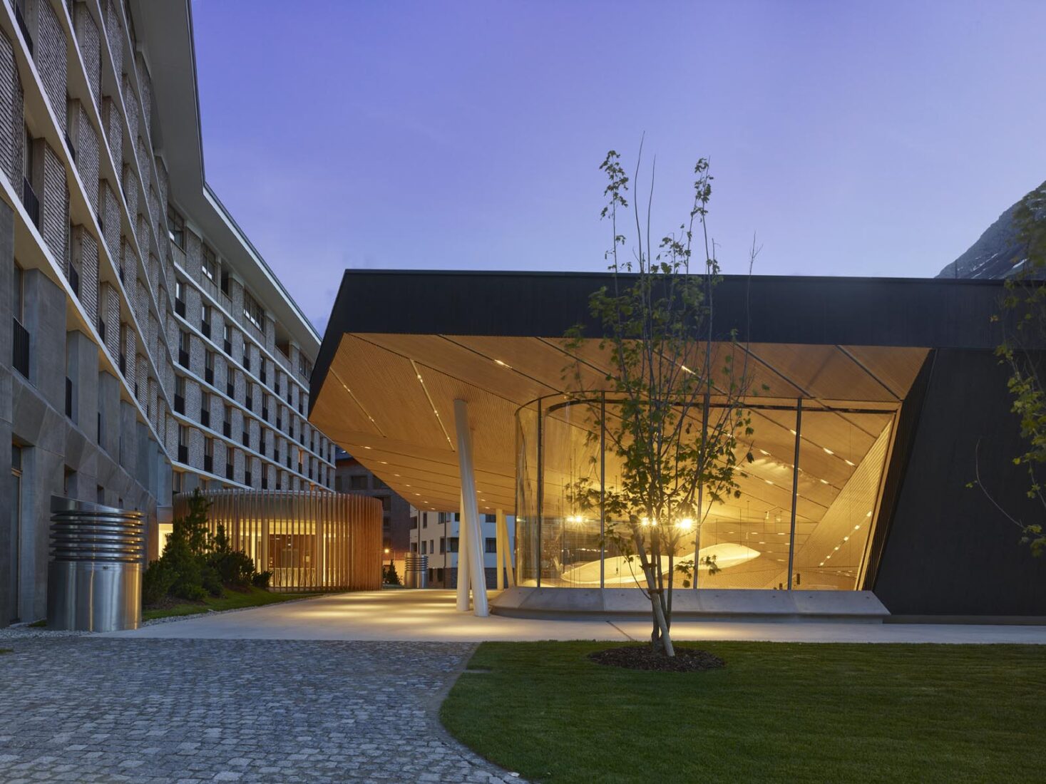 Alpine ski village concert hall completed by Studio Seilern in Switzerland