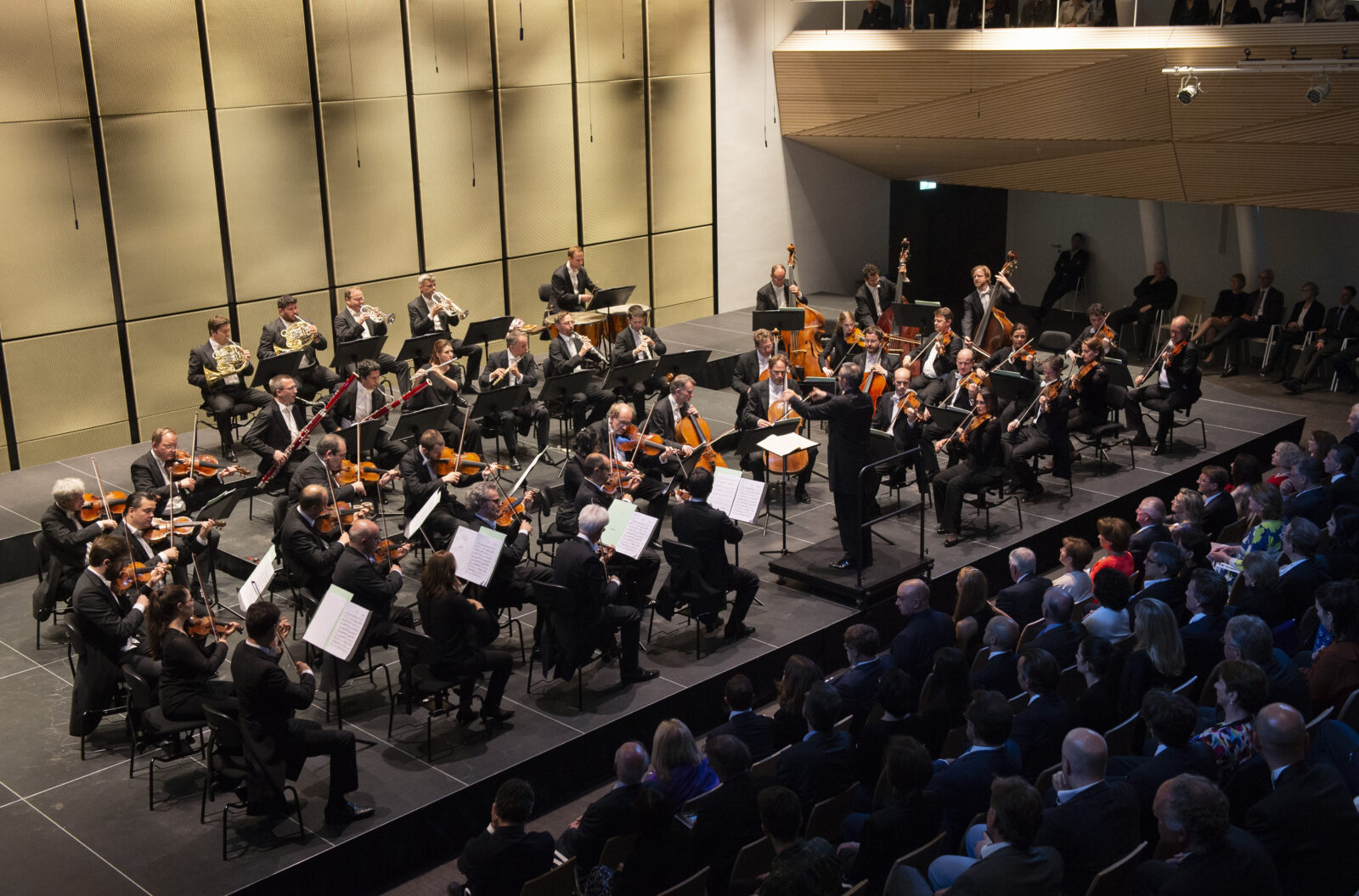 Alpine ski village concert hall completed by Studio Seilern in Switzerland