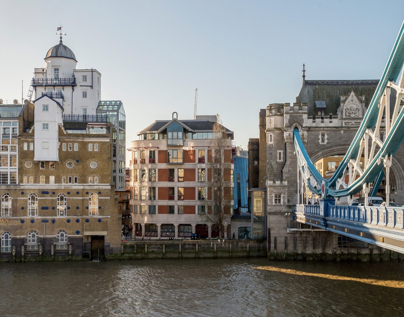 Stiff + Trevillion reveals full designs for Tower Bridge office overhaul