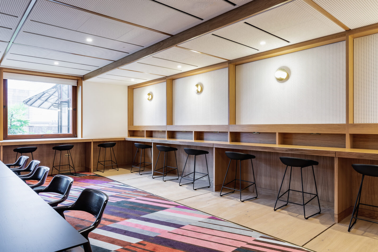 British Library members room completed by White Red Architects