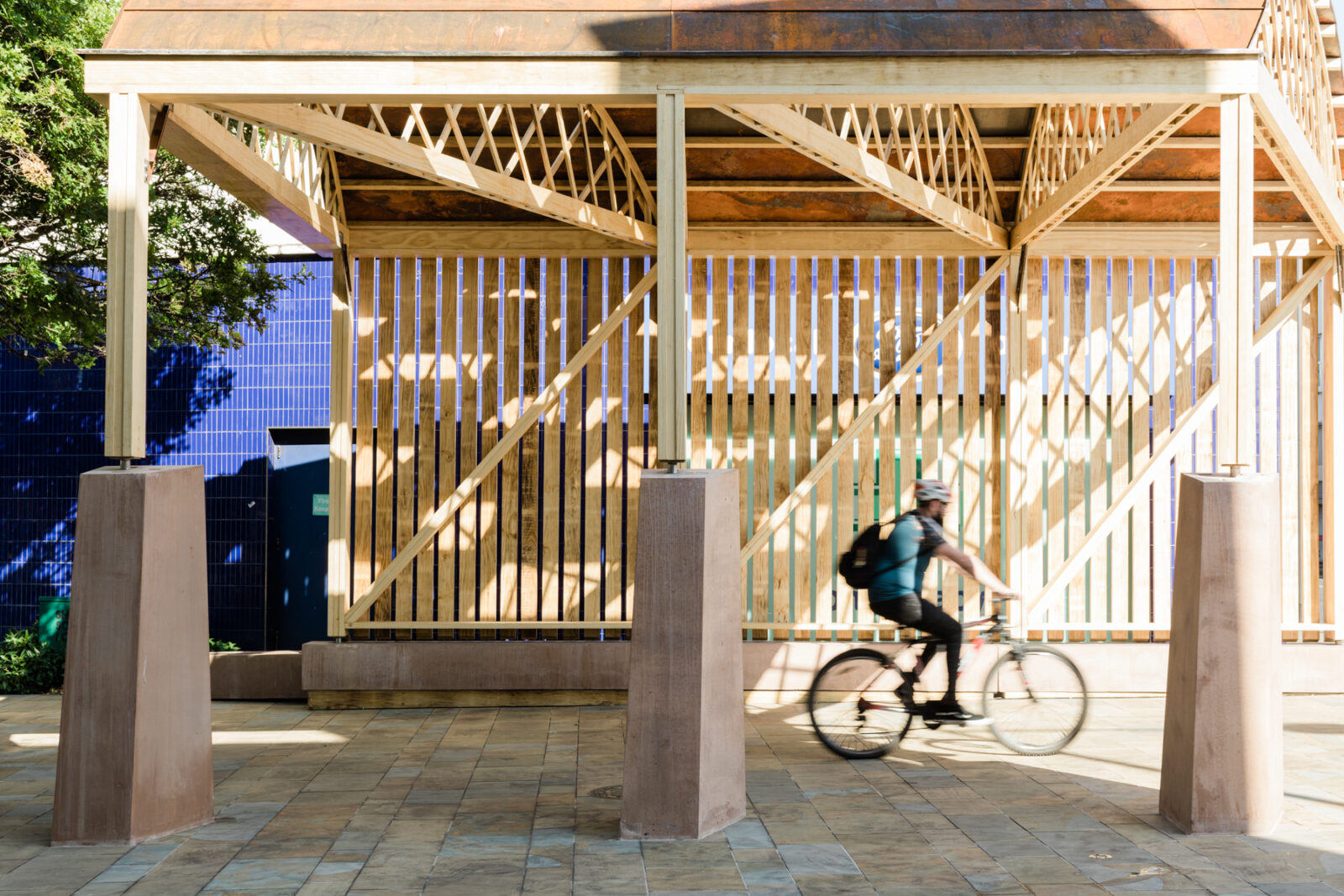Emerging architects design trussed pavilion in East Belfast