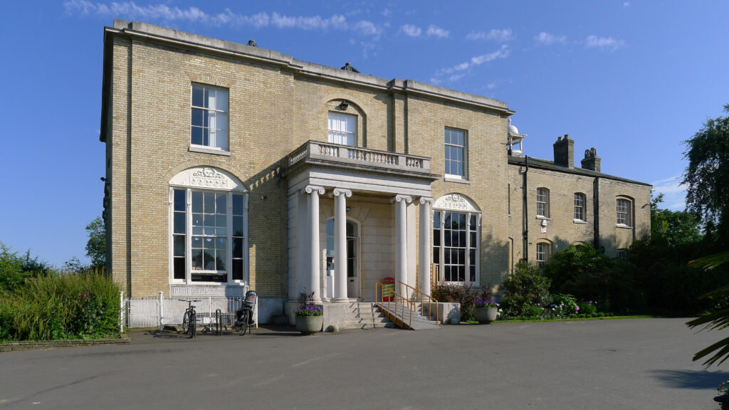 Competition: Brockwell Hall