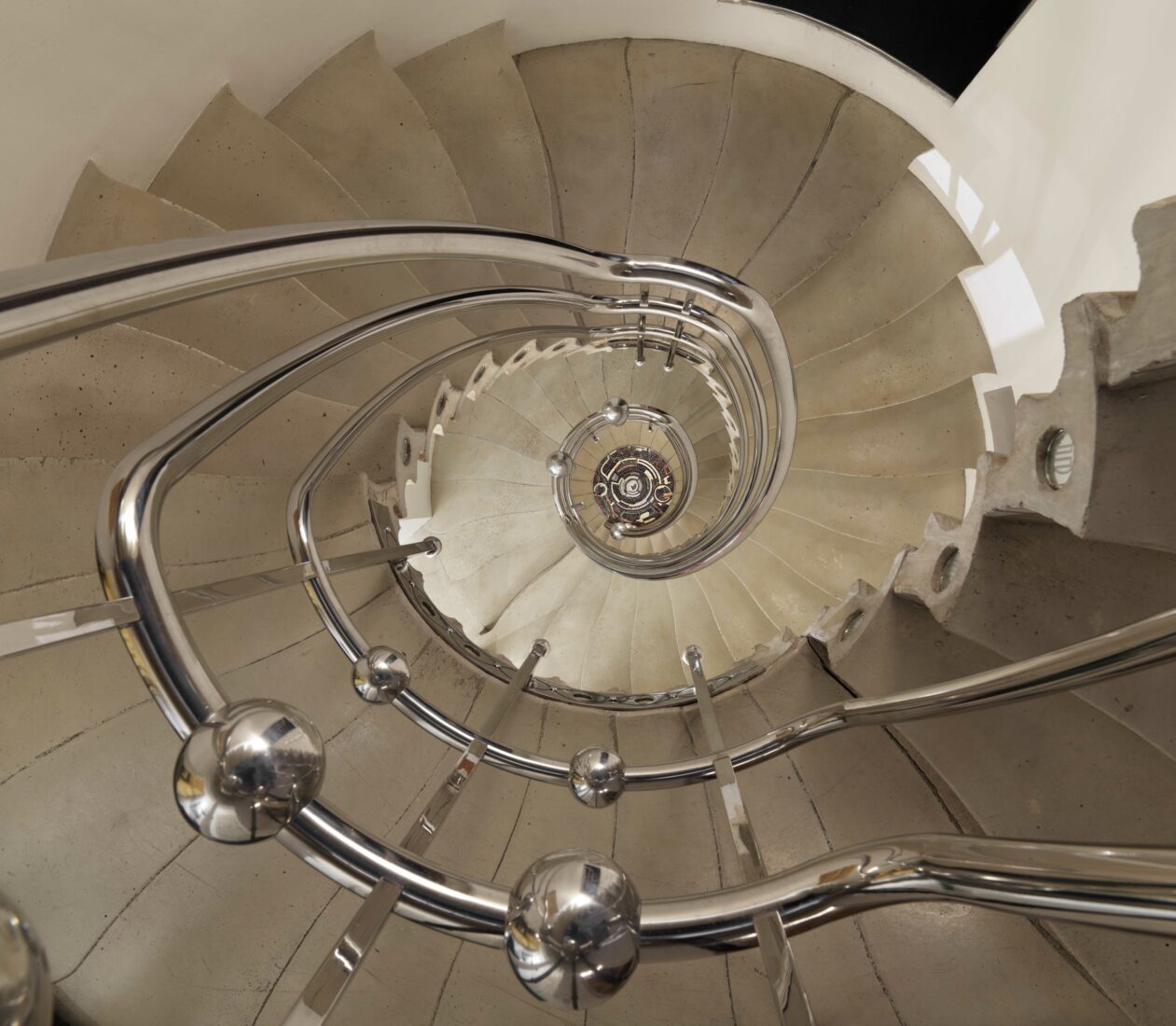 Tributes paid to Maggie’s founder Charles Jencks