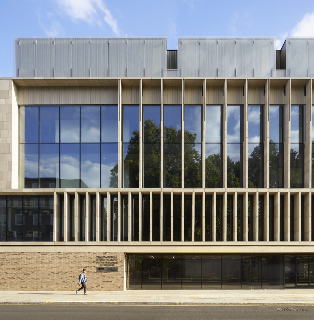 Stanton Williams completes major research centre at Great Ormond Street ...