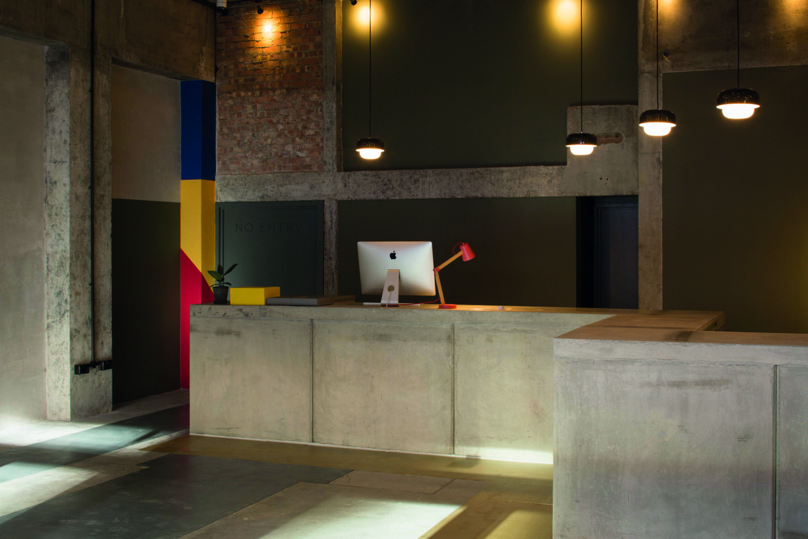 Architectural branding: The Silver Building by SODA Studio