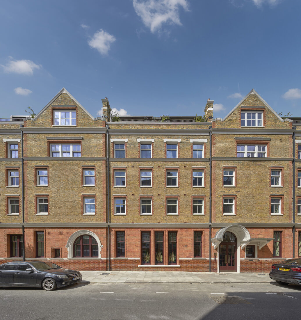 Apt adapts central London building into residential development