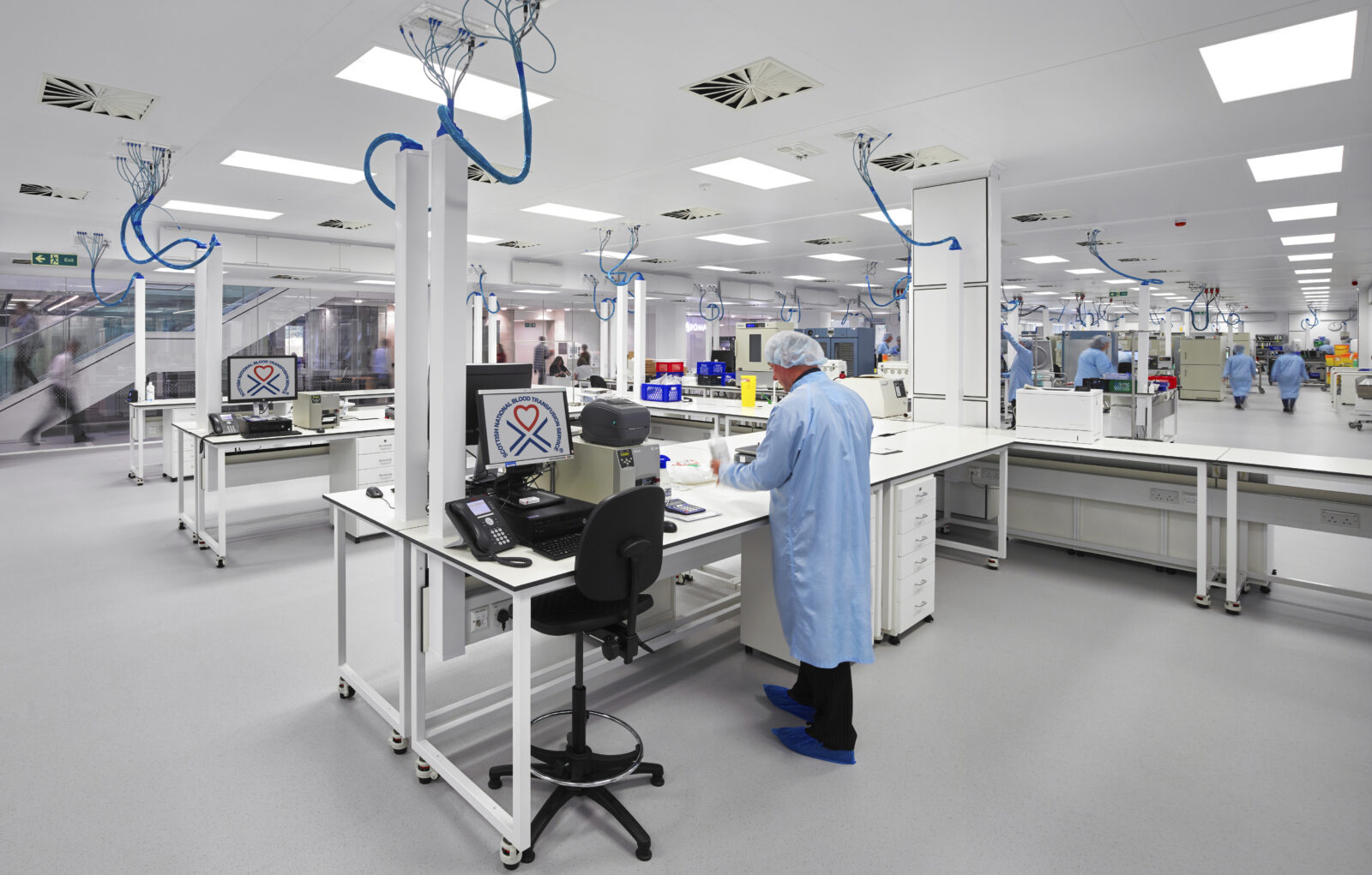 Internal transparency marks out highly functional clinical centre by ...