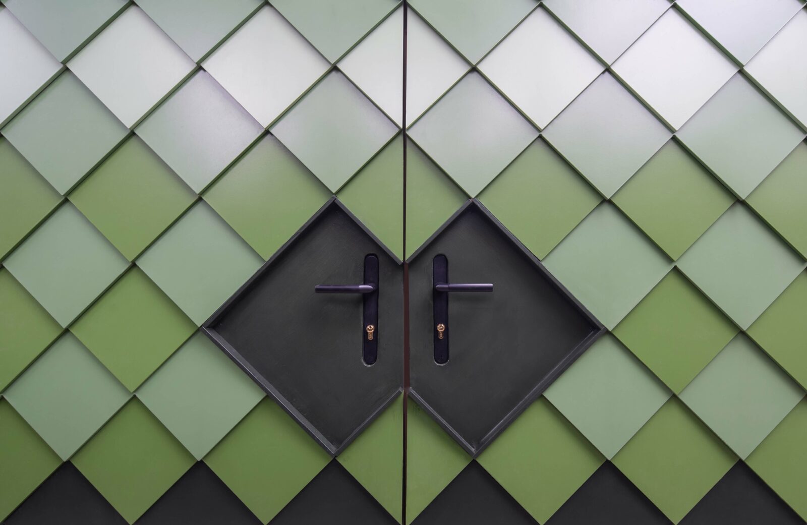 Studio Ben Allen completes self-build geometric flatpack garden folly