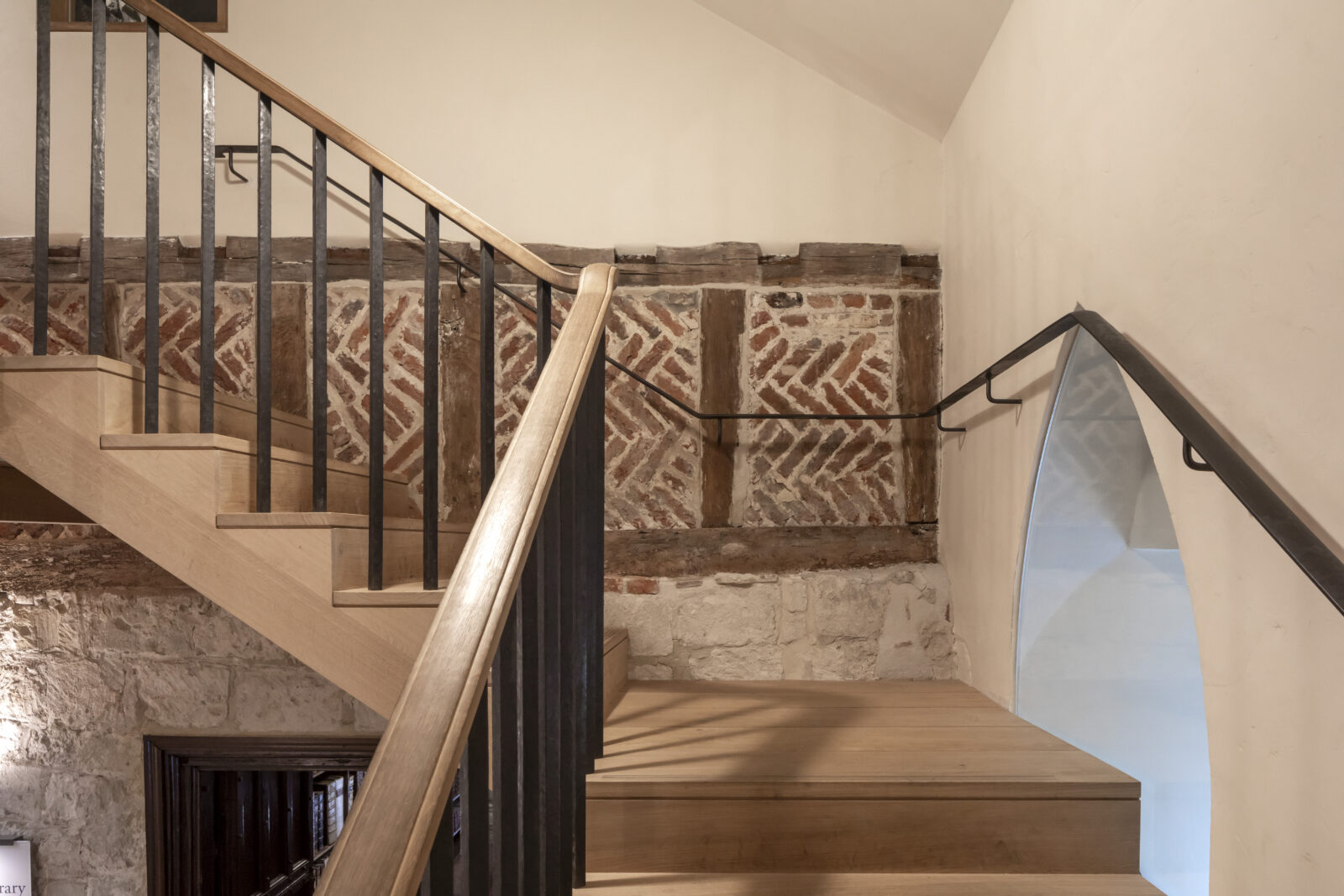 Nick Cox Architects creates exhibition space in Winchester Cathedral