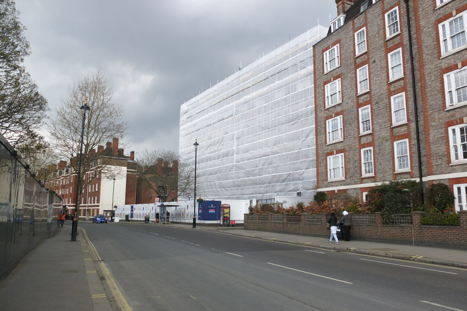 Work starts on Jan Kattein’s pop-up community project on Ebury Bridge ...