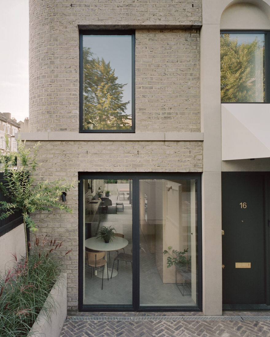 Case study: Corner House by 31/44 Architects