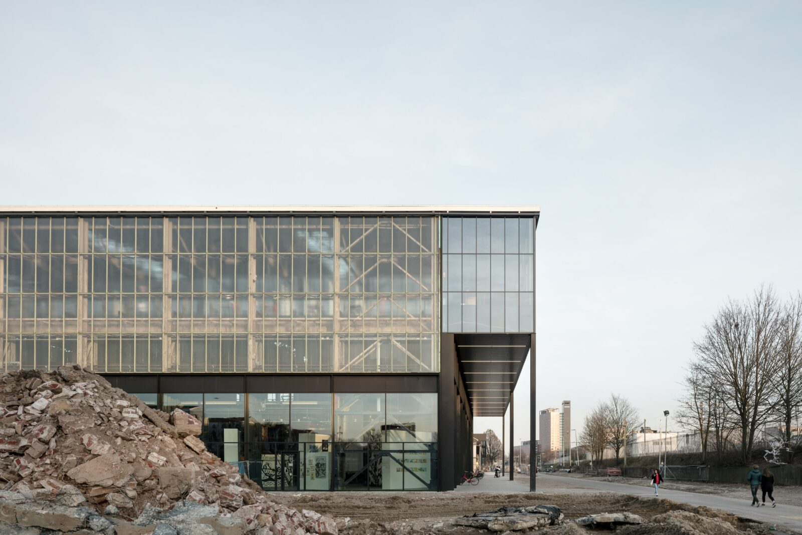 Train of thought: LocHal library by Civic Architects
