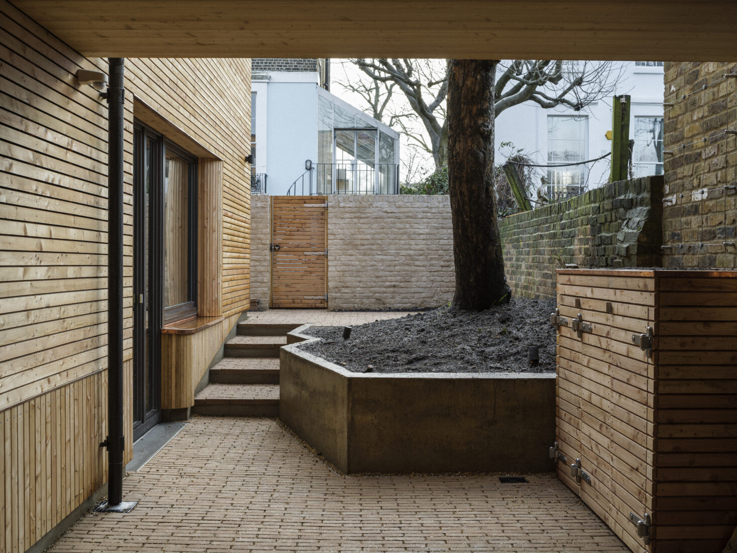 Max Fordham House by bere:architects