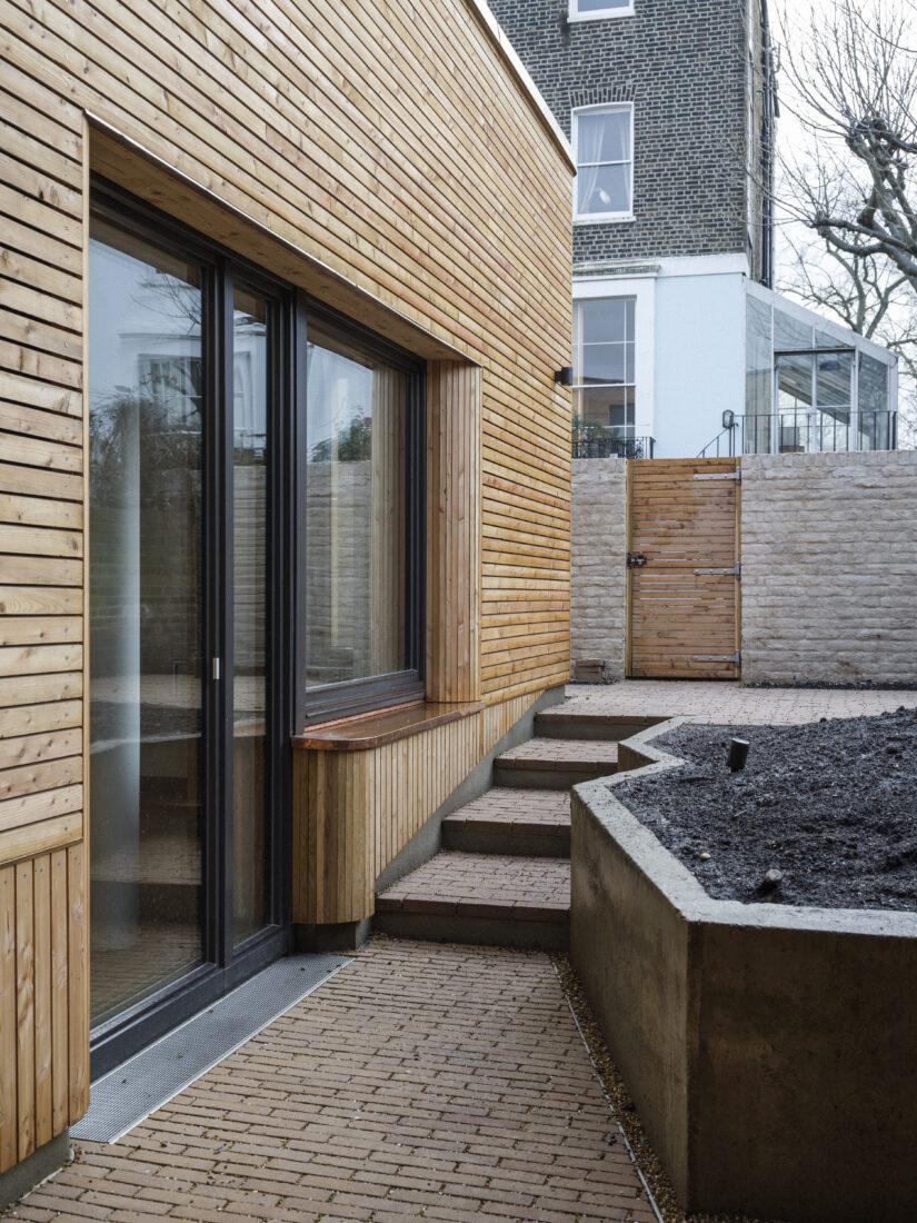 Max Fordham House by bere:architects