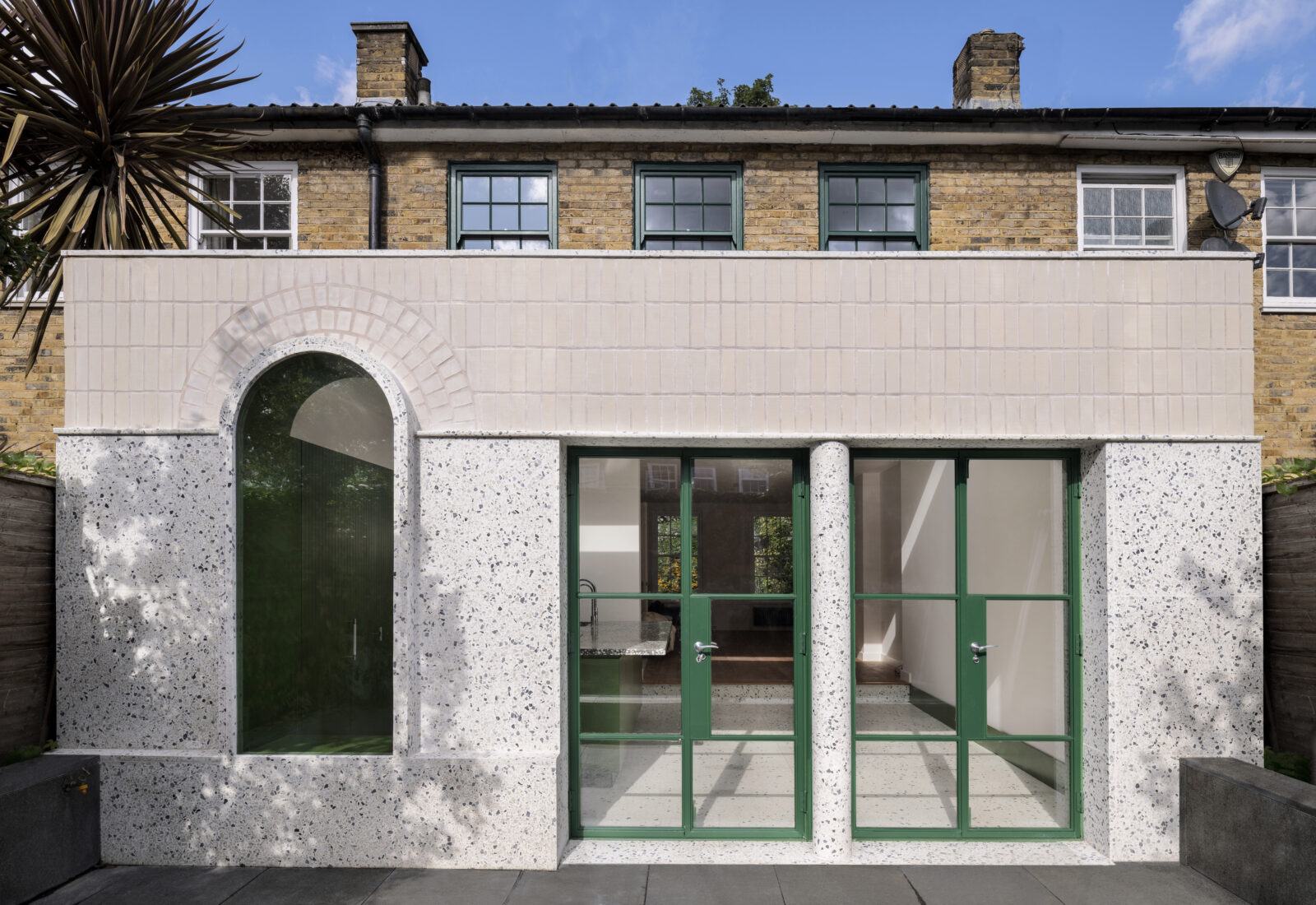 White Rabbit House by Gundry + Ducker