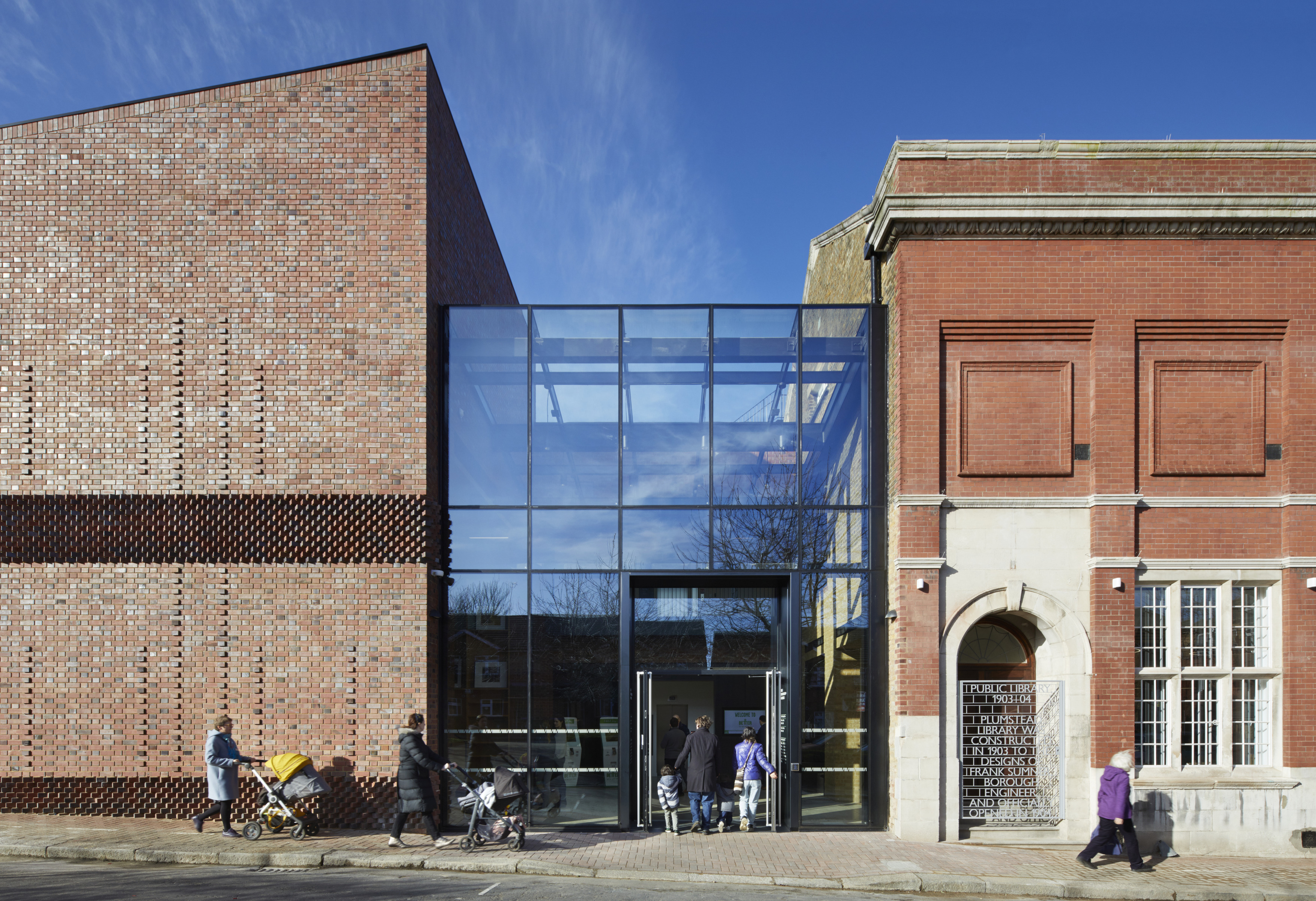 Hawkins\Brown turns listed library into community centre