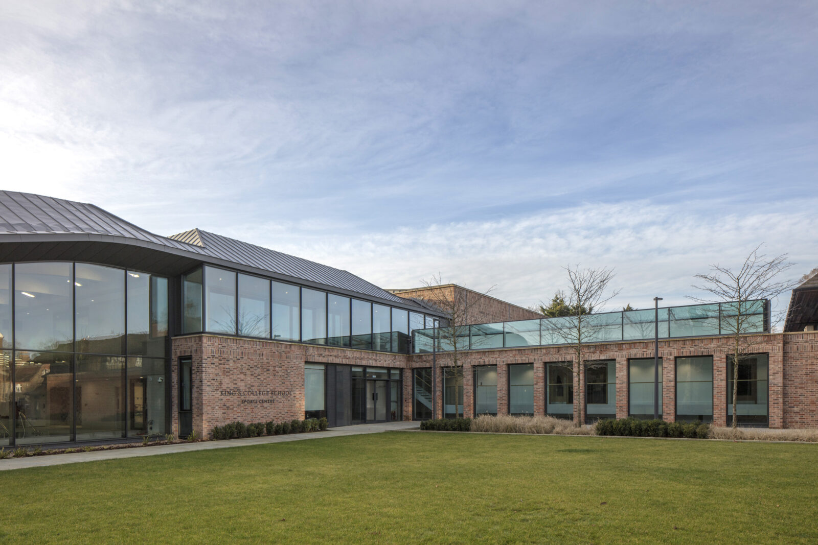 David Morley Architects completes sports complex for Wimbledon school