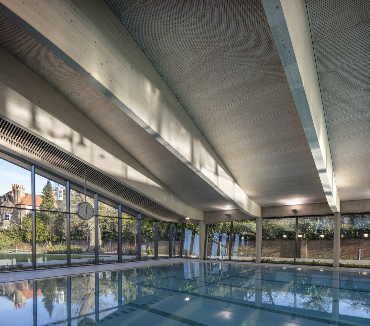 David Morley Architects completes sports complex for Wimbledon school