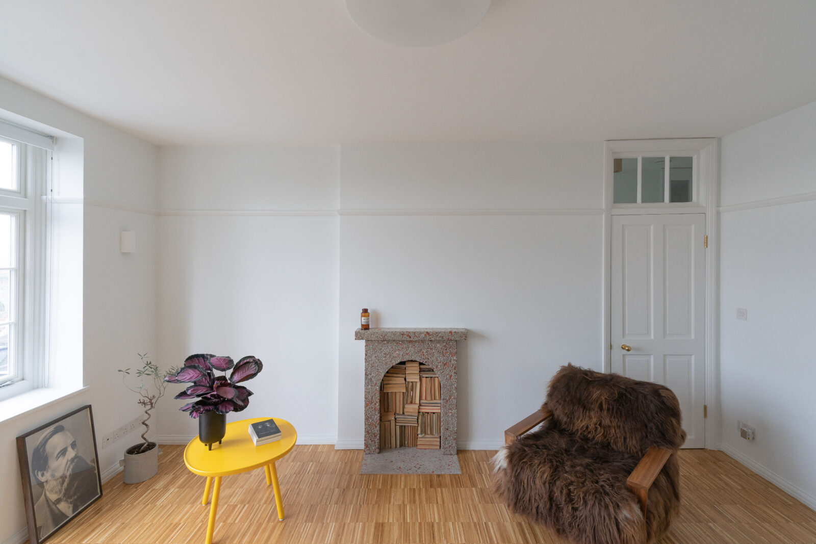 Surman Weston designs bespoke interior for London mansion block apartment