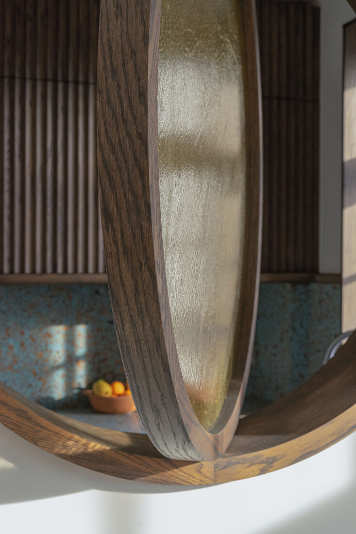 Surman Weston designs bespoke interior for London mansion block apartment