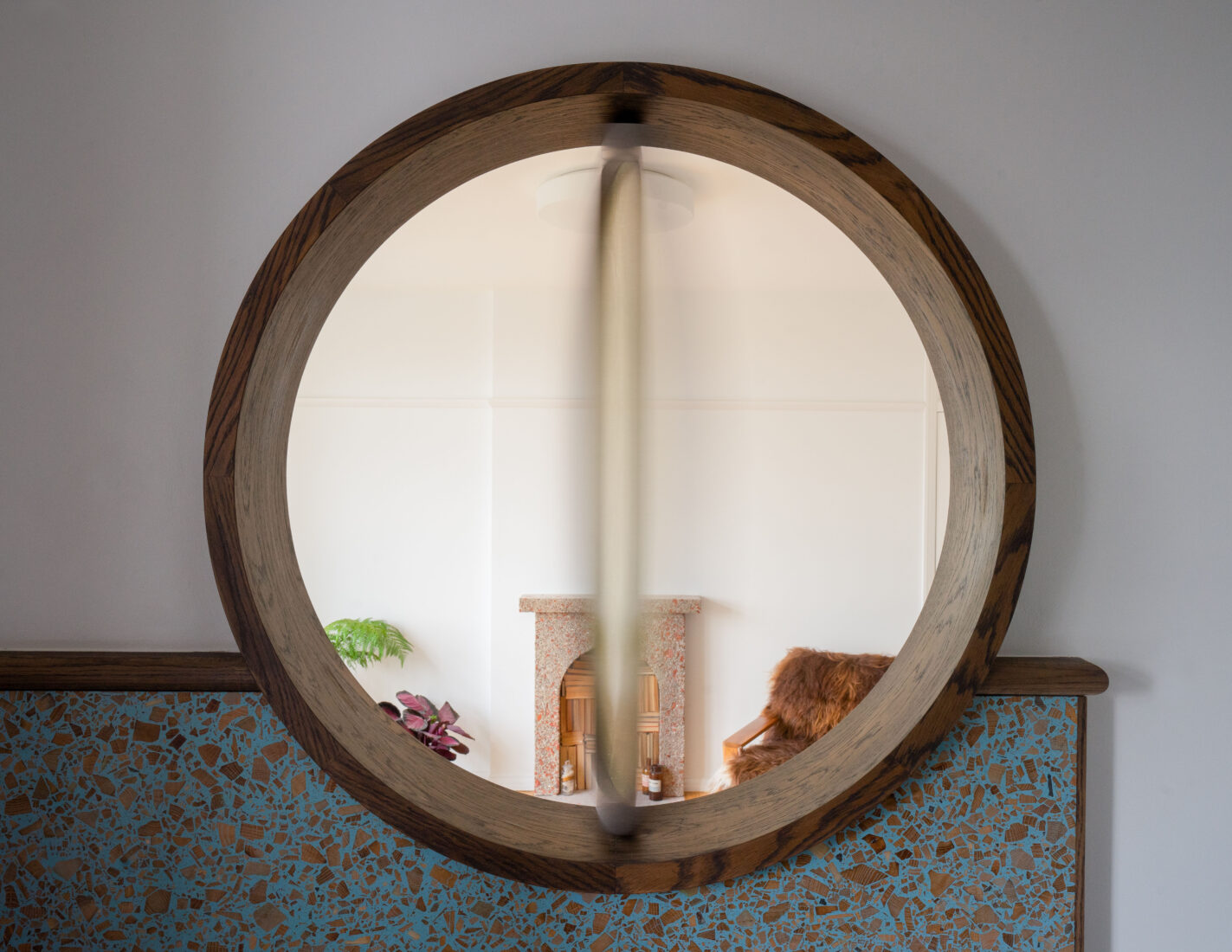 Surman Weston designs bespoke interior for London mansion block apartment