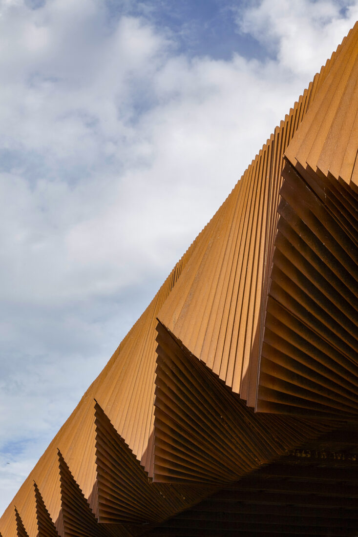 Concertina-like footbridge completed in Leeds’ Climate Innovation ...