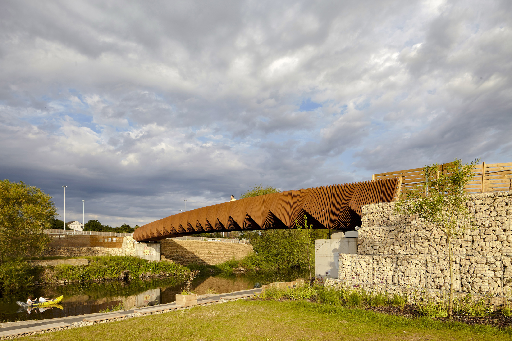 Concertina-like footbridge completed in Leeds’ Climate Innovation ...