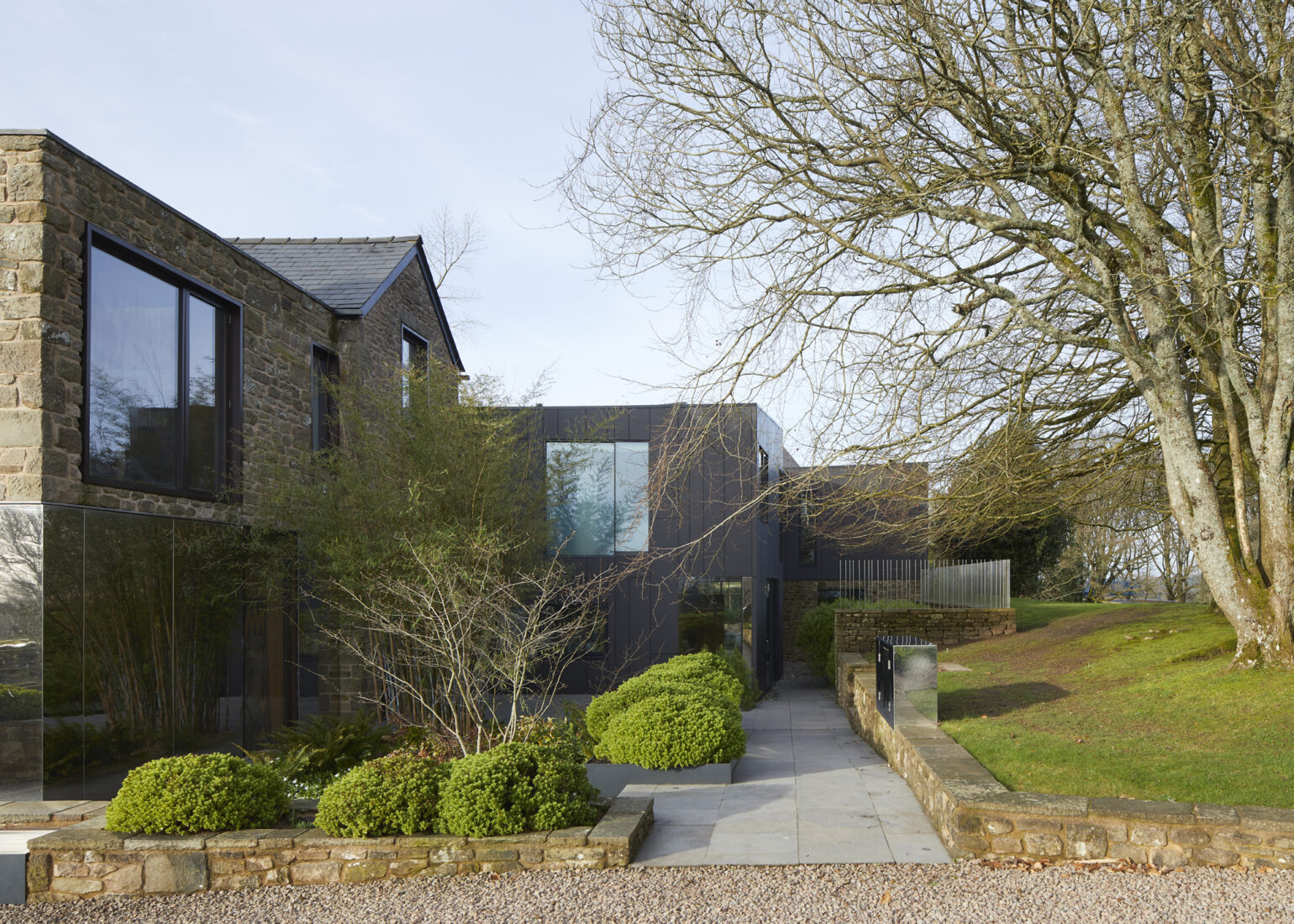 Alison Brooks Architects completes house tailored around art collection