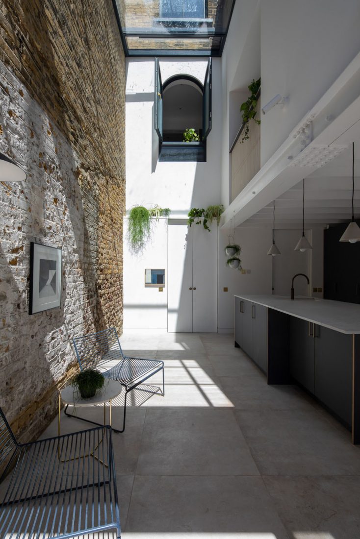 Matthew Giles Architects reimagines Victorian townhouse in south London