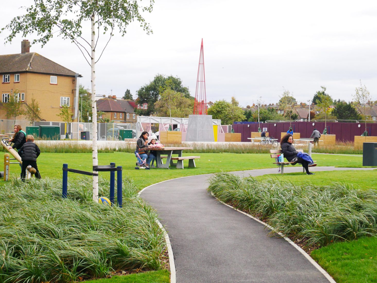East designs temporary park in Barnet, reusing existing features