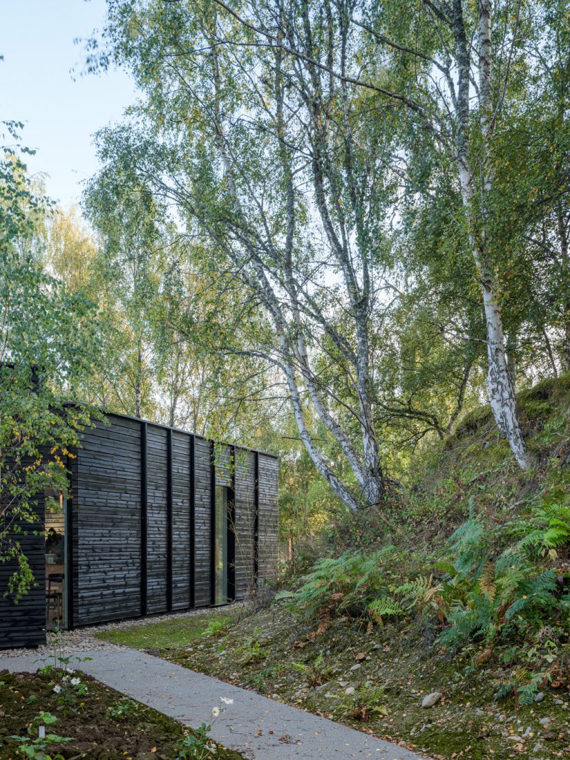 Moxon Architects completes own studio in Cairngorms quarry