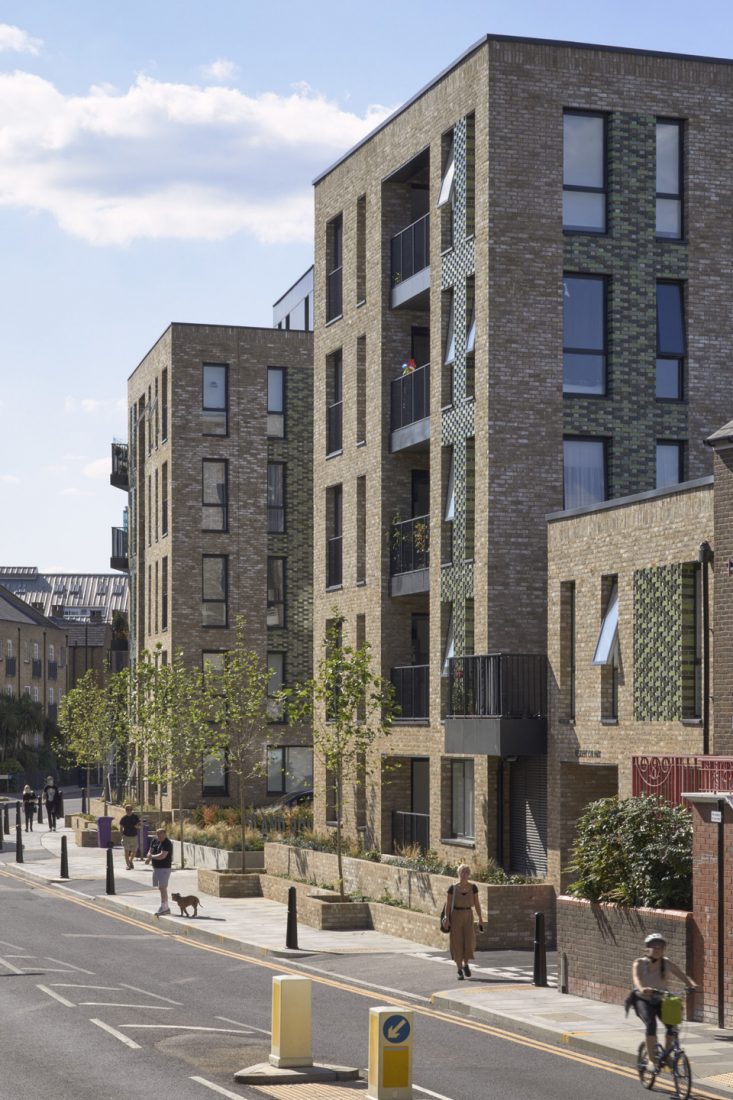 Squire & Partners completes garden square housing