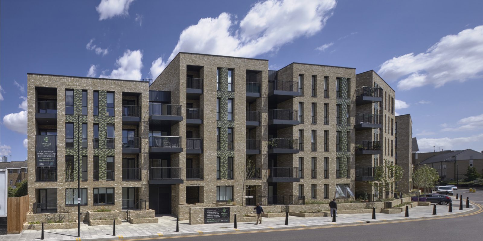 Squire & Partners completes garden square housing
