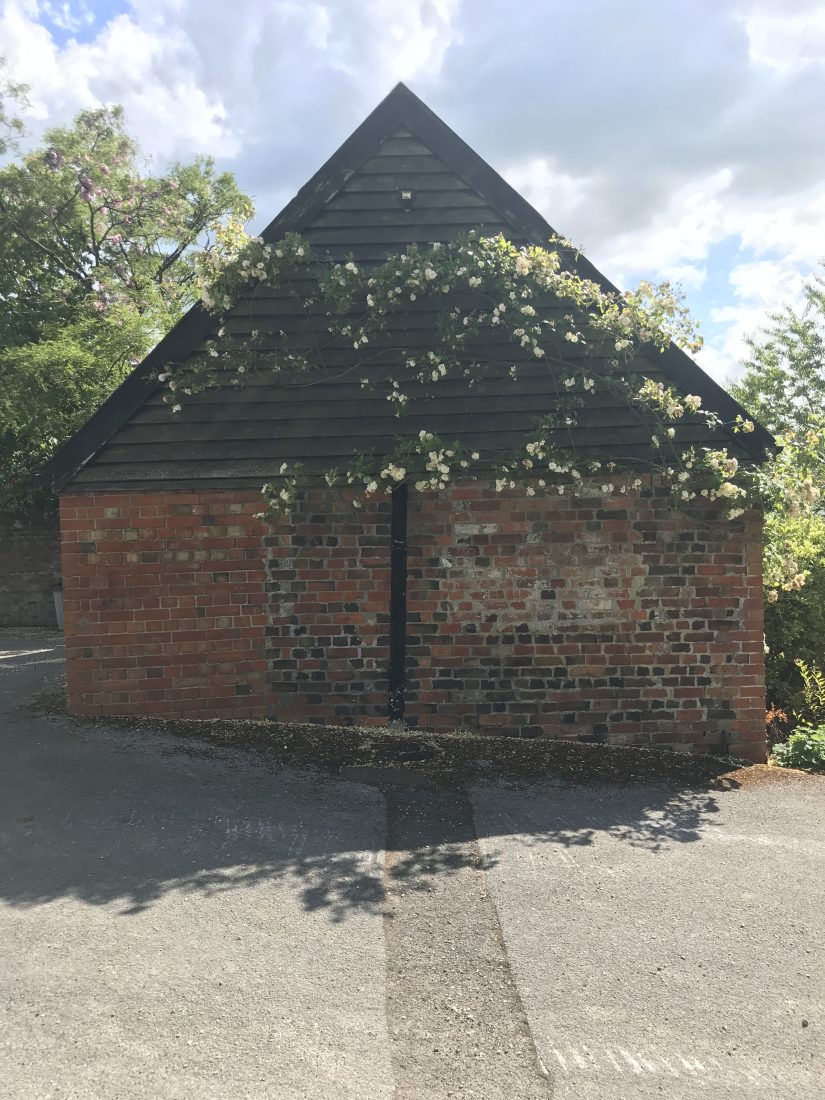 Jonathan Tuckey Design gets go-ahead for rammed earth house in Wiltshire