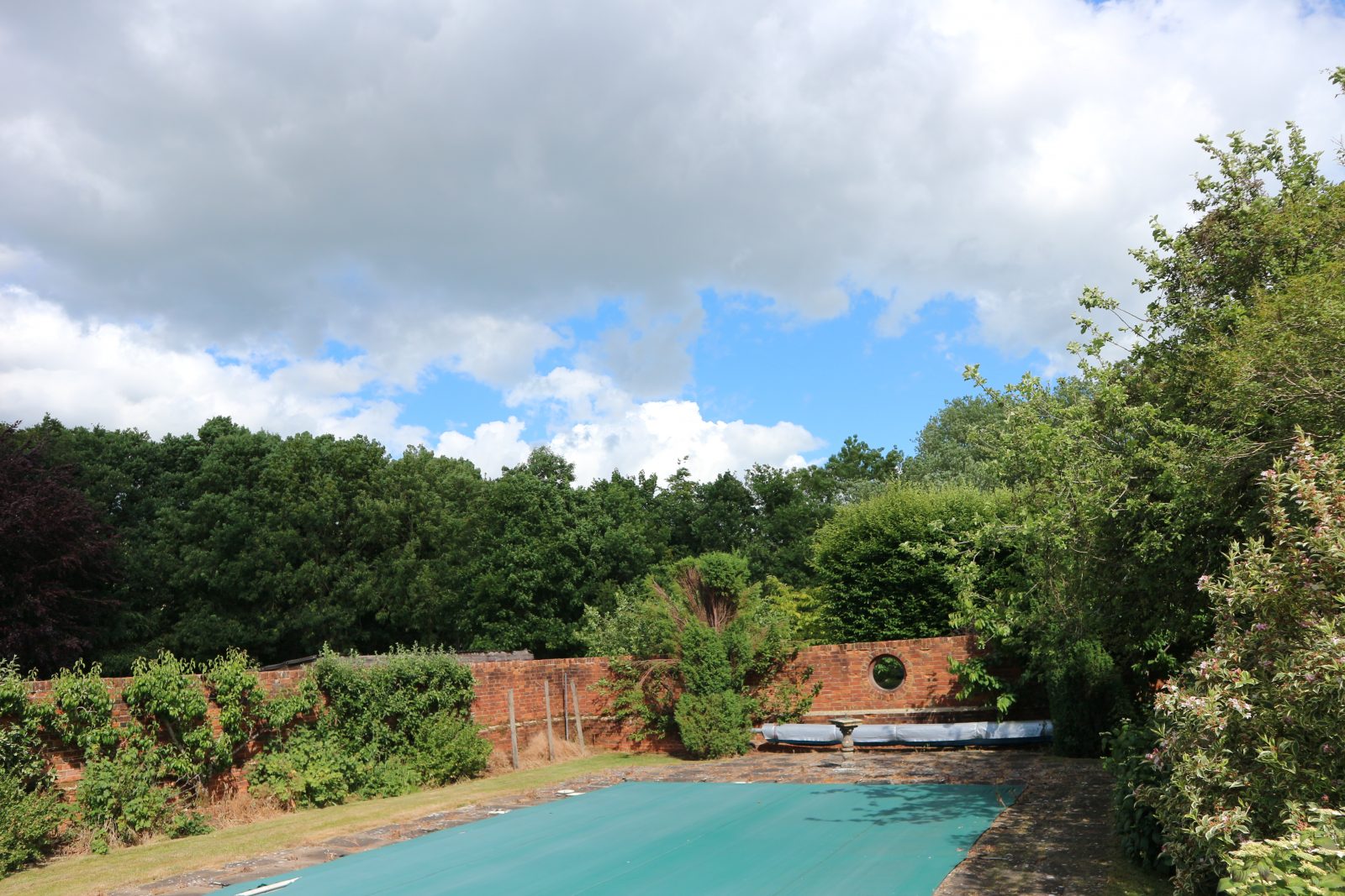 Jonathan Tuckey Design gets go-ahead for rammed earth house in Wiltshire