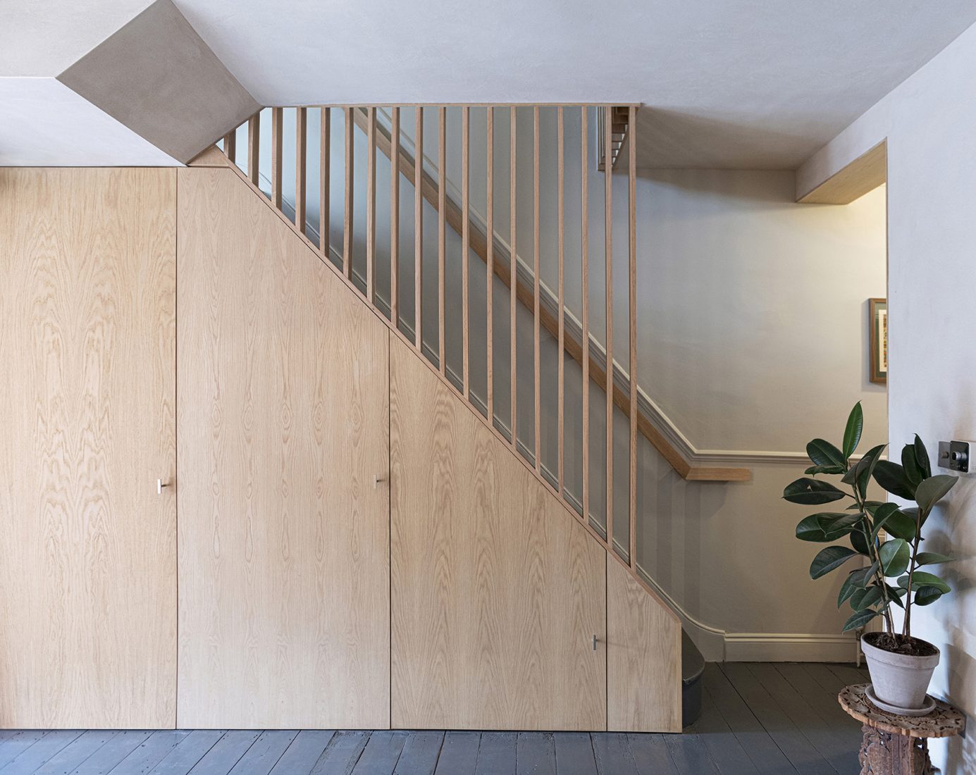 Artefact completes pigmented blockwork extension in north London