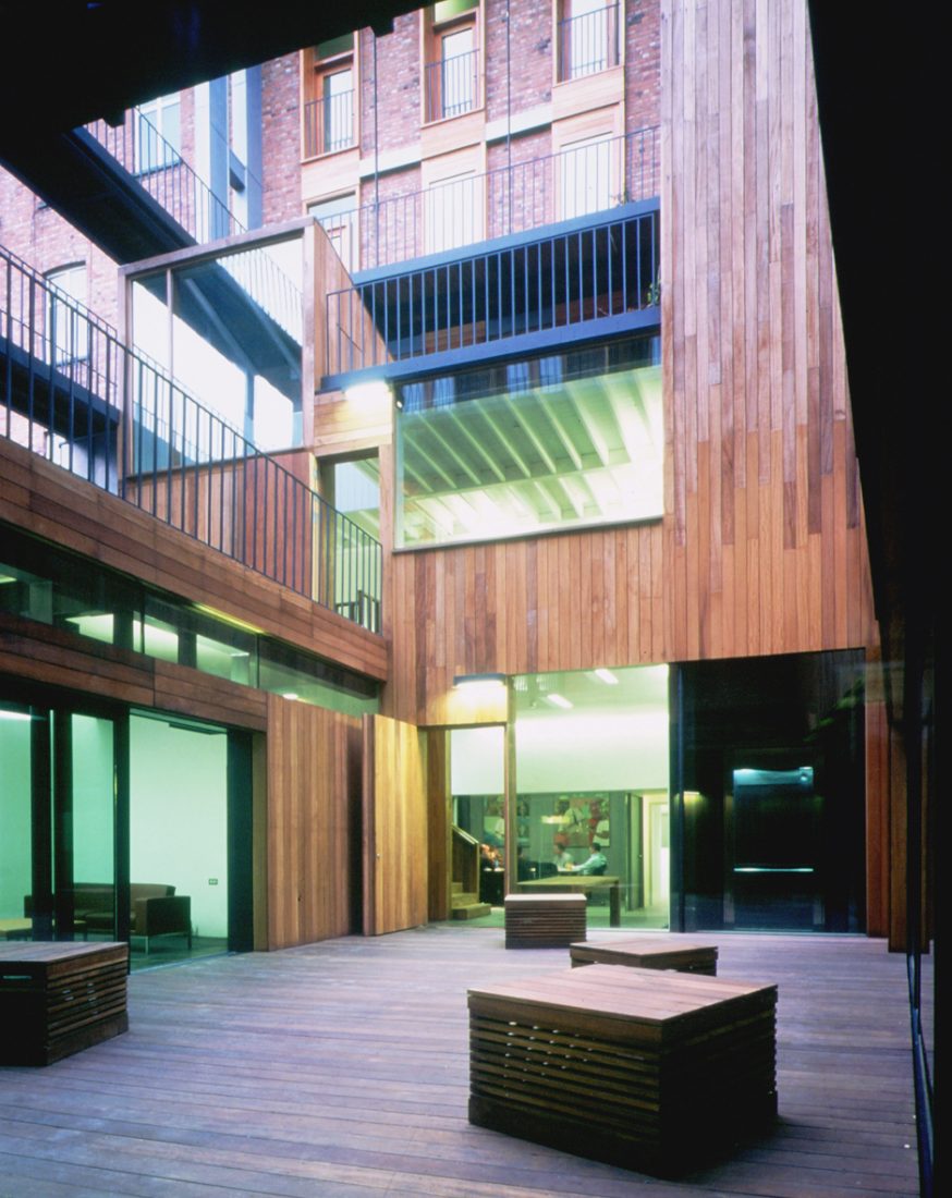 Discover the AJBL: Talkback London by Henley Halebrown Rorrison, 2001