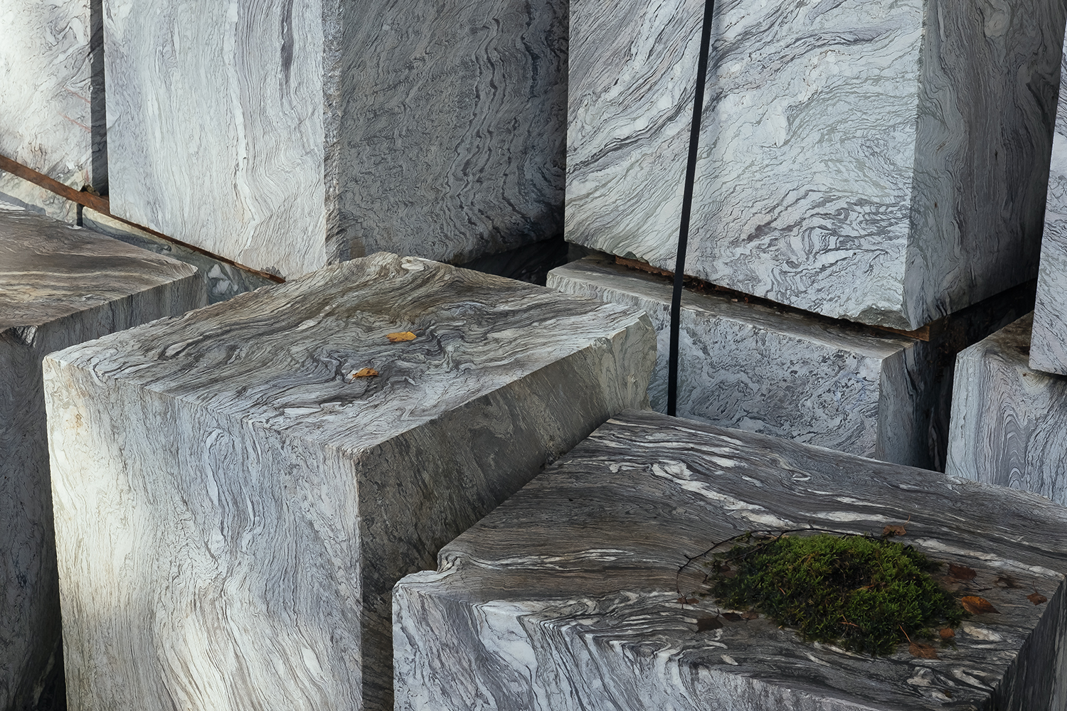 Raw material: Peter Randall-Page's Rosso Luana marble