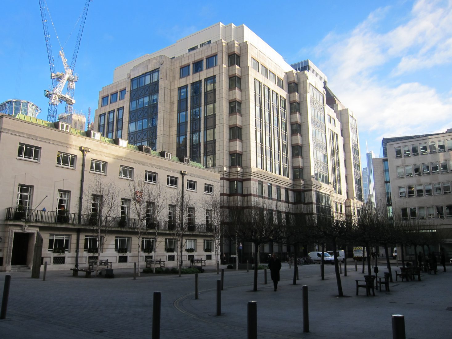Allies and Morrison plans demolition and rebuild of Moorgate PoMo office