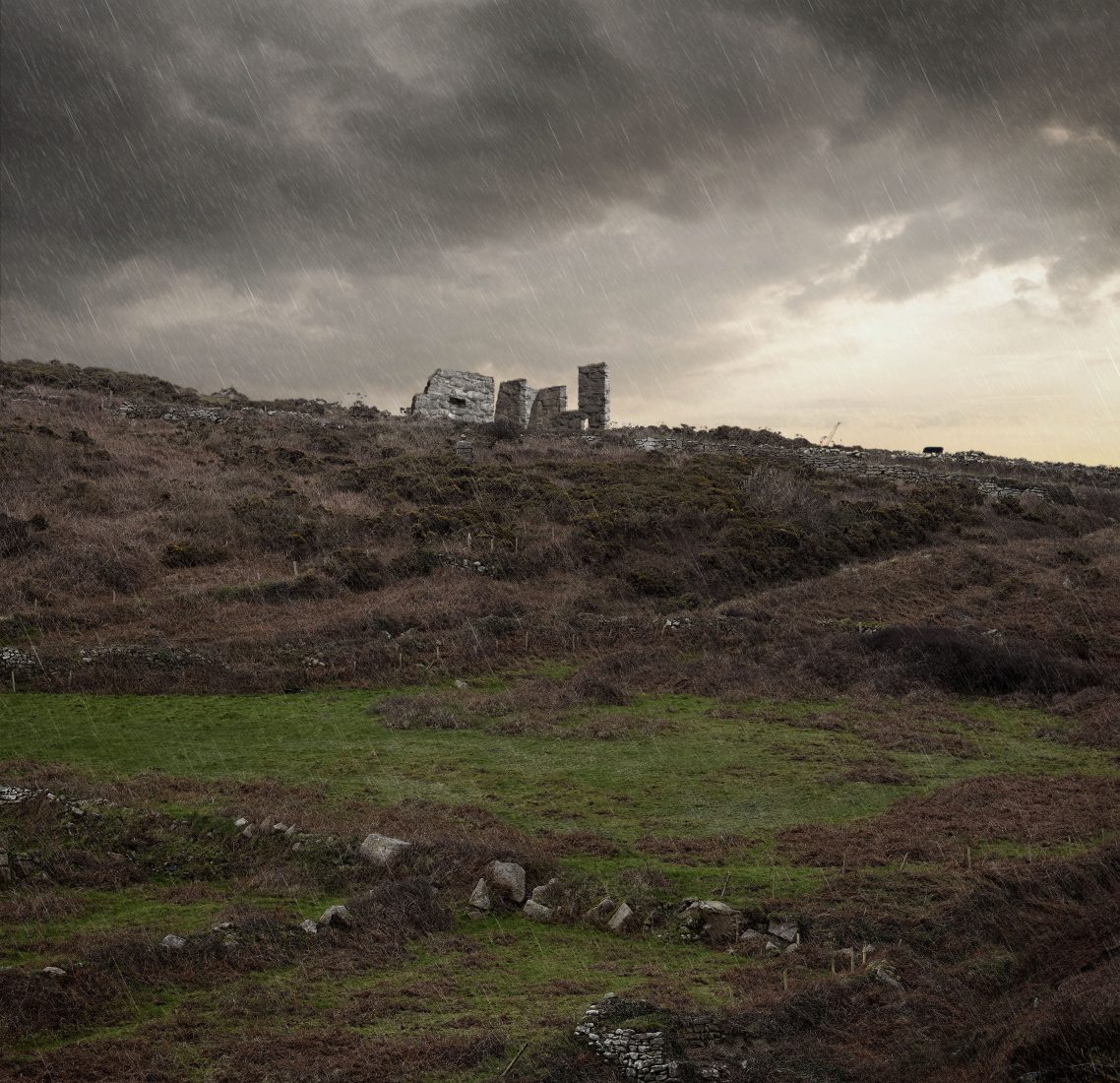 Foster Lomas wins approval for Cornish house with granite slab roof
