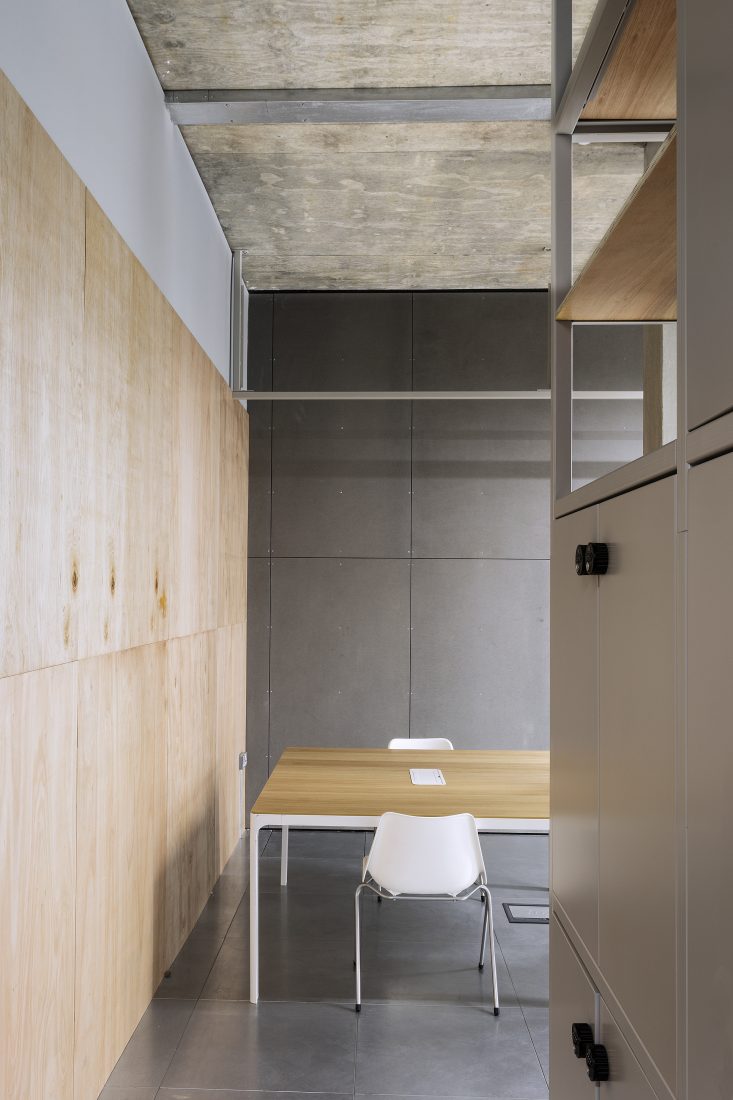 Greenwich Design District: first building completes
