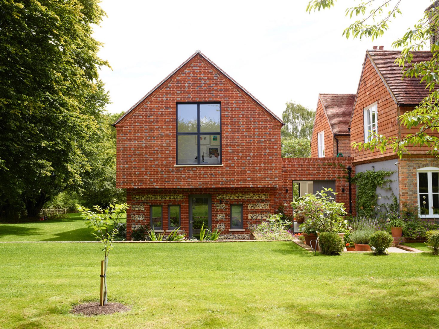 Barbara Weiss reworks and extends her own house in Wiltshire