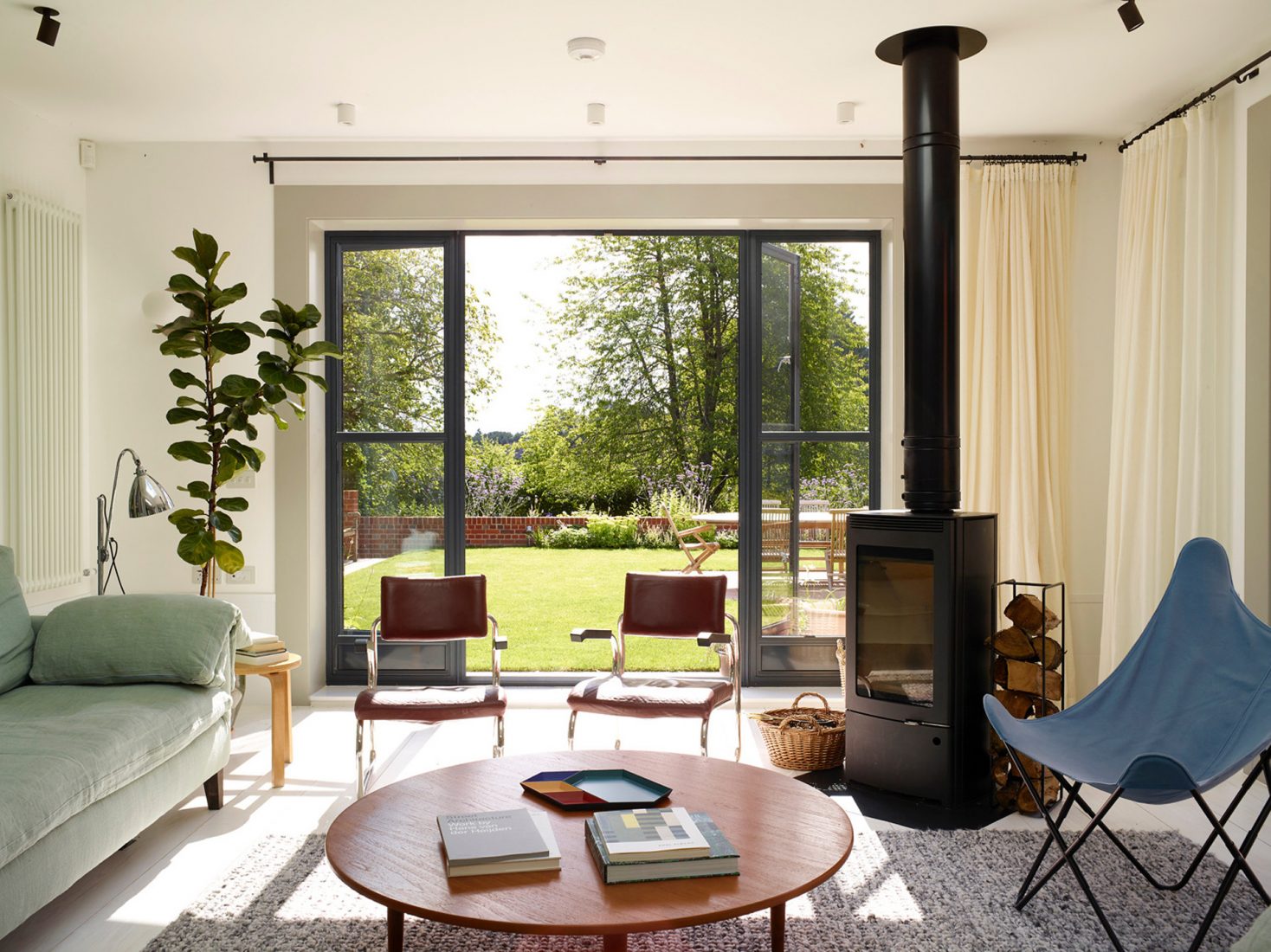 Barbara Weiss reworks and extends her own house in Wiltshire