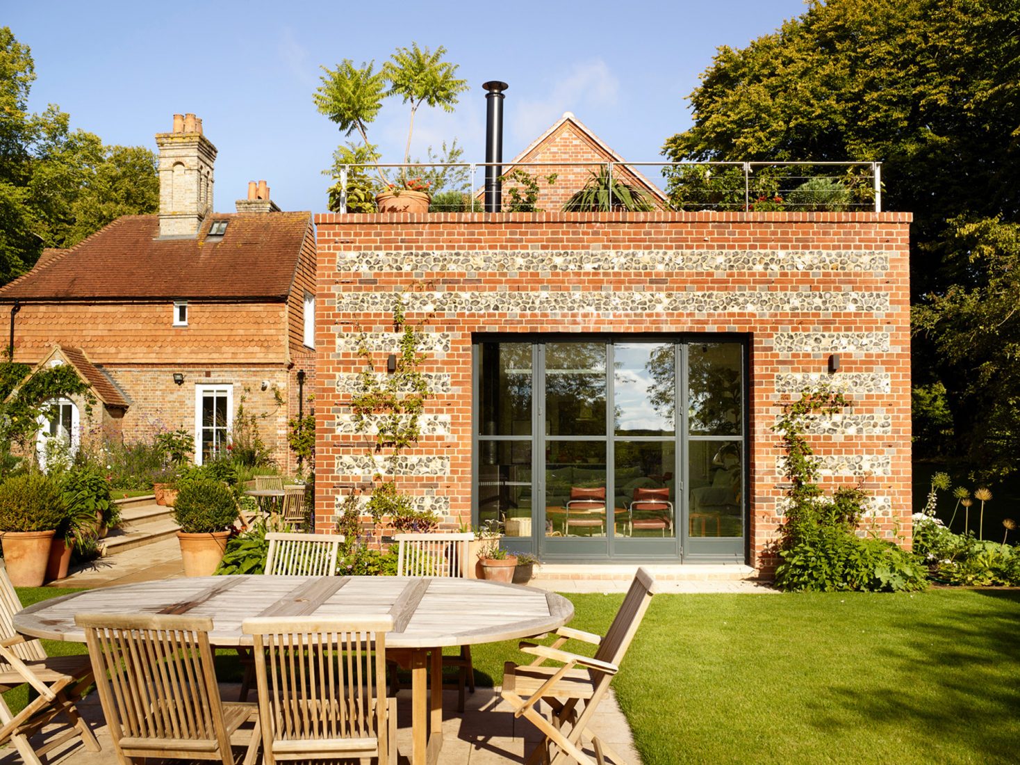 Barbara Weiss reworks and extends her own house in Wiltshire